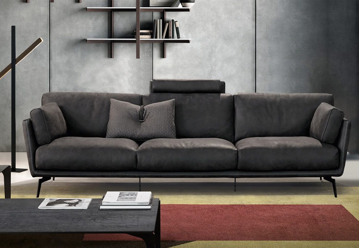 Ralph Sofa by Gamma Arredamenti
