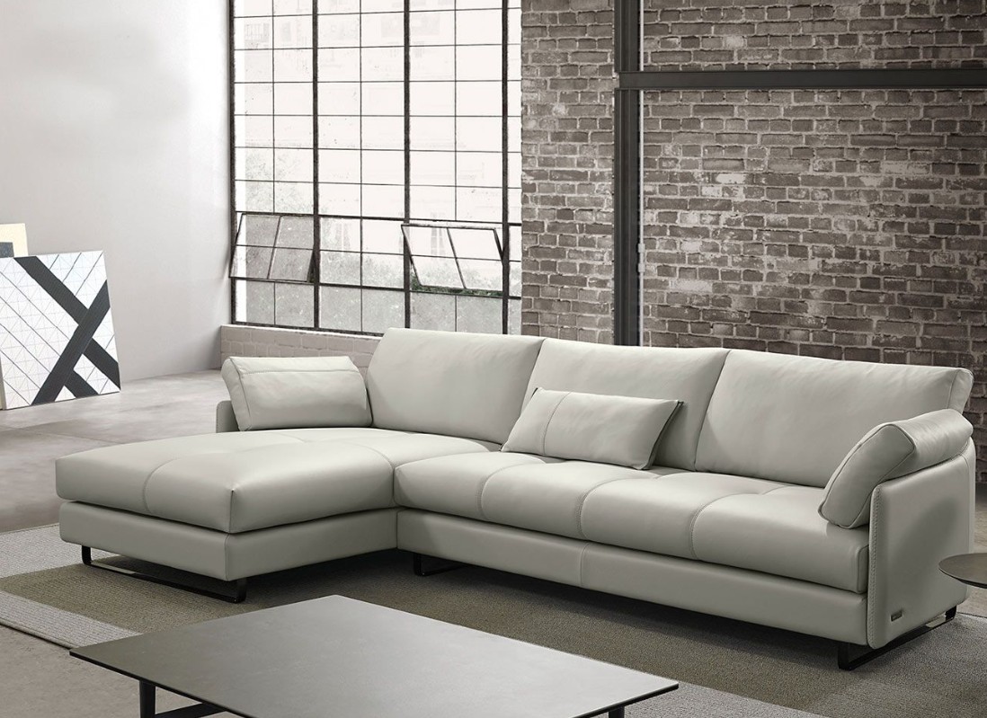 Swing Sectional by Gamma Arredamenti
