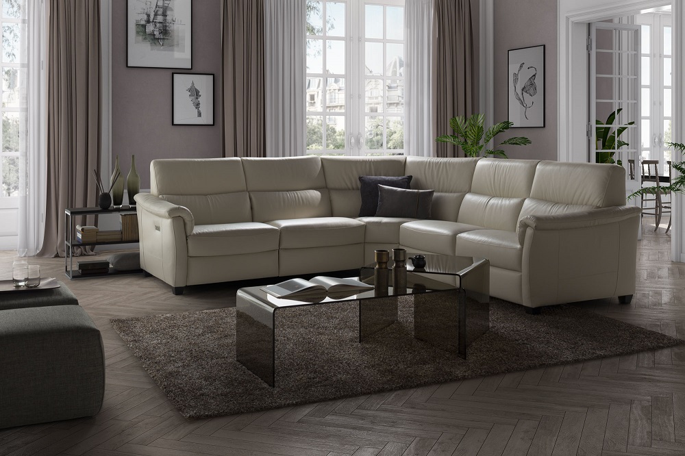 Astuzia Sofa Sectional by Natuzzi Editions