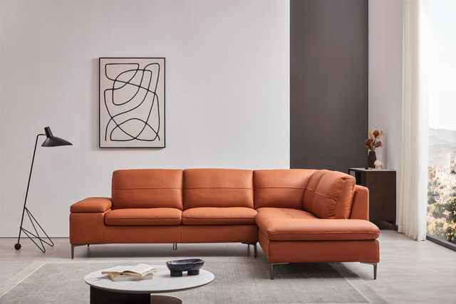 Decker Sofa Sectional by Beverly Hills Furniture