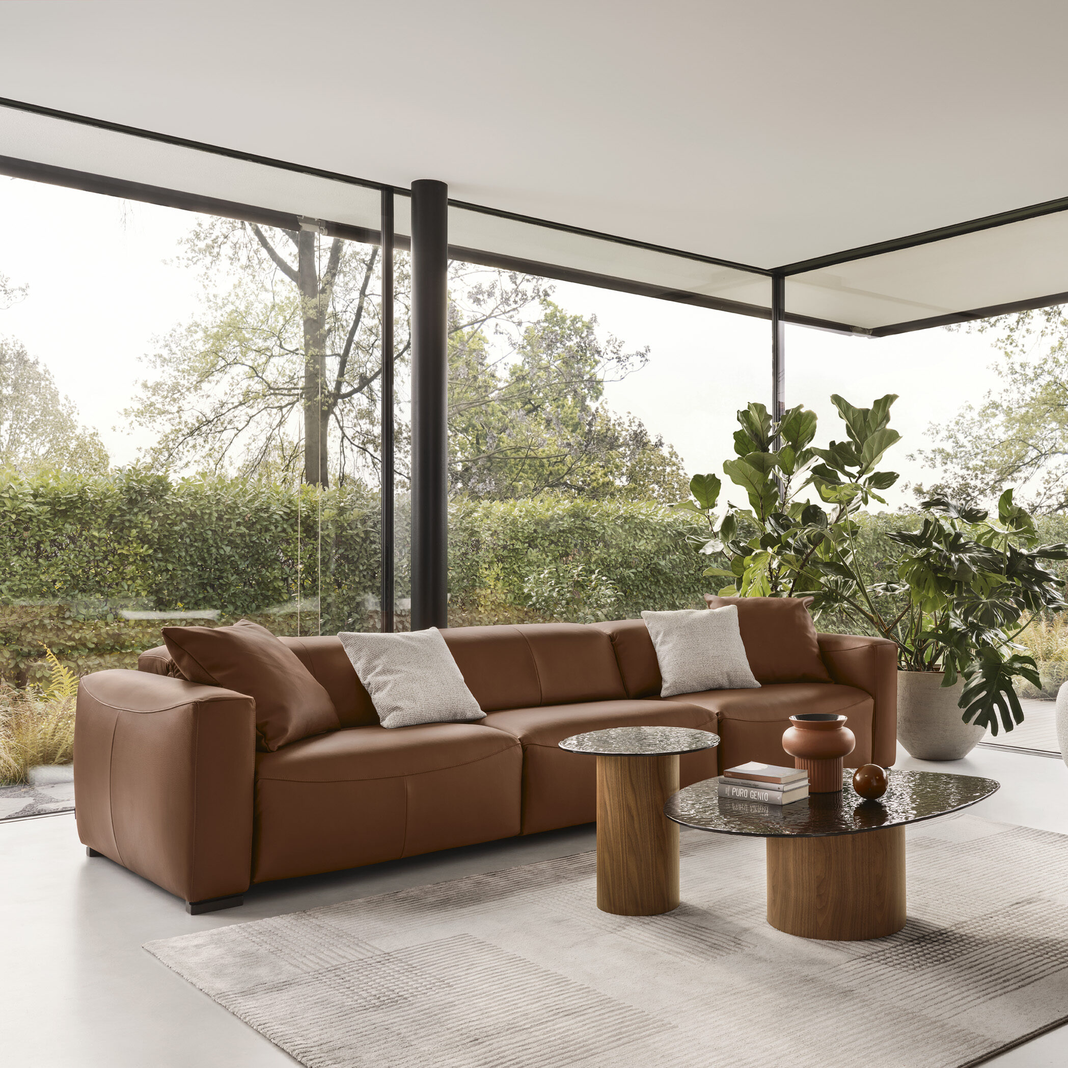 CS3449 Wave Sofa by Calligaris