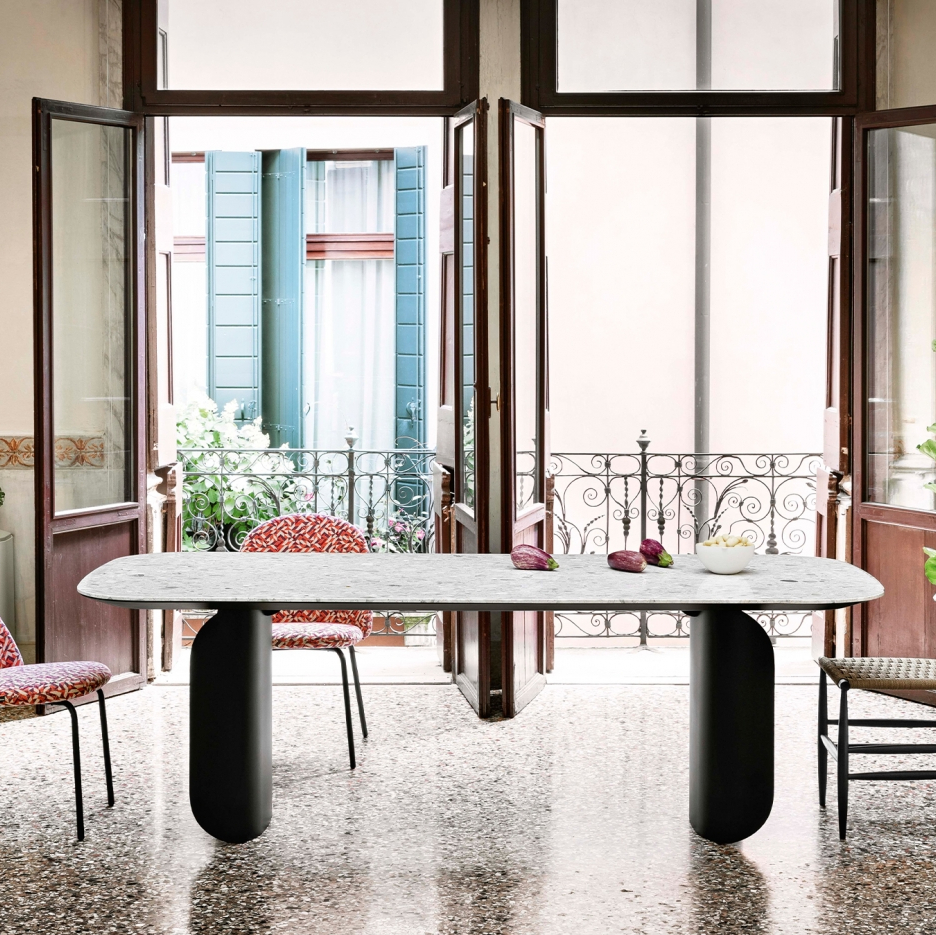 Barry Dining Table by Miniforms