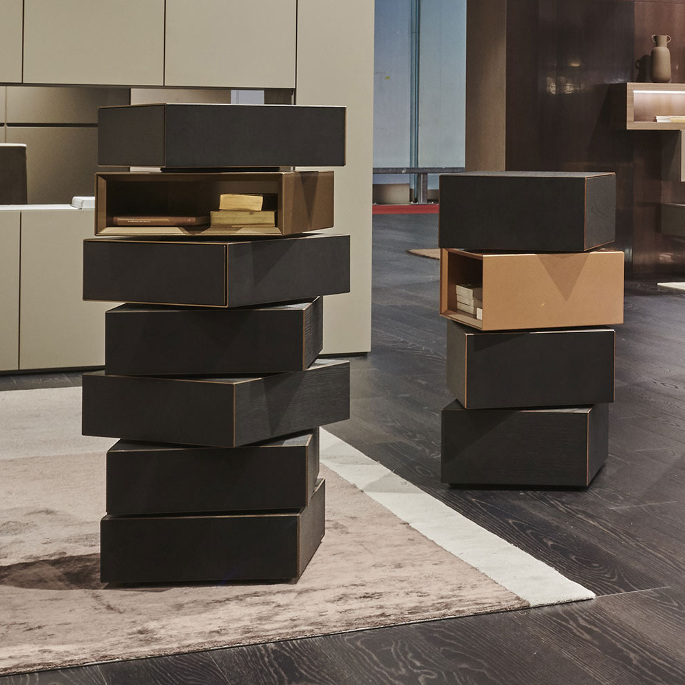 Domino Rotating Open Chest by San Giacomo
